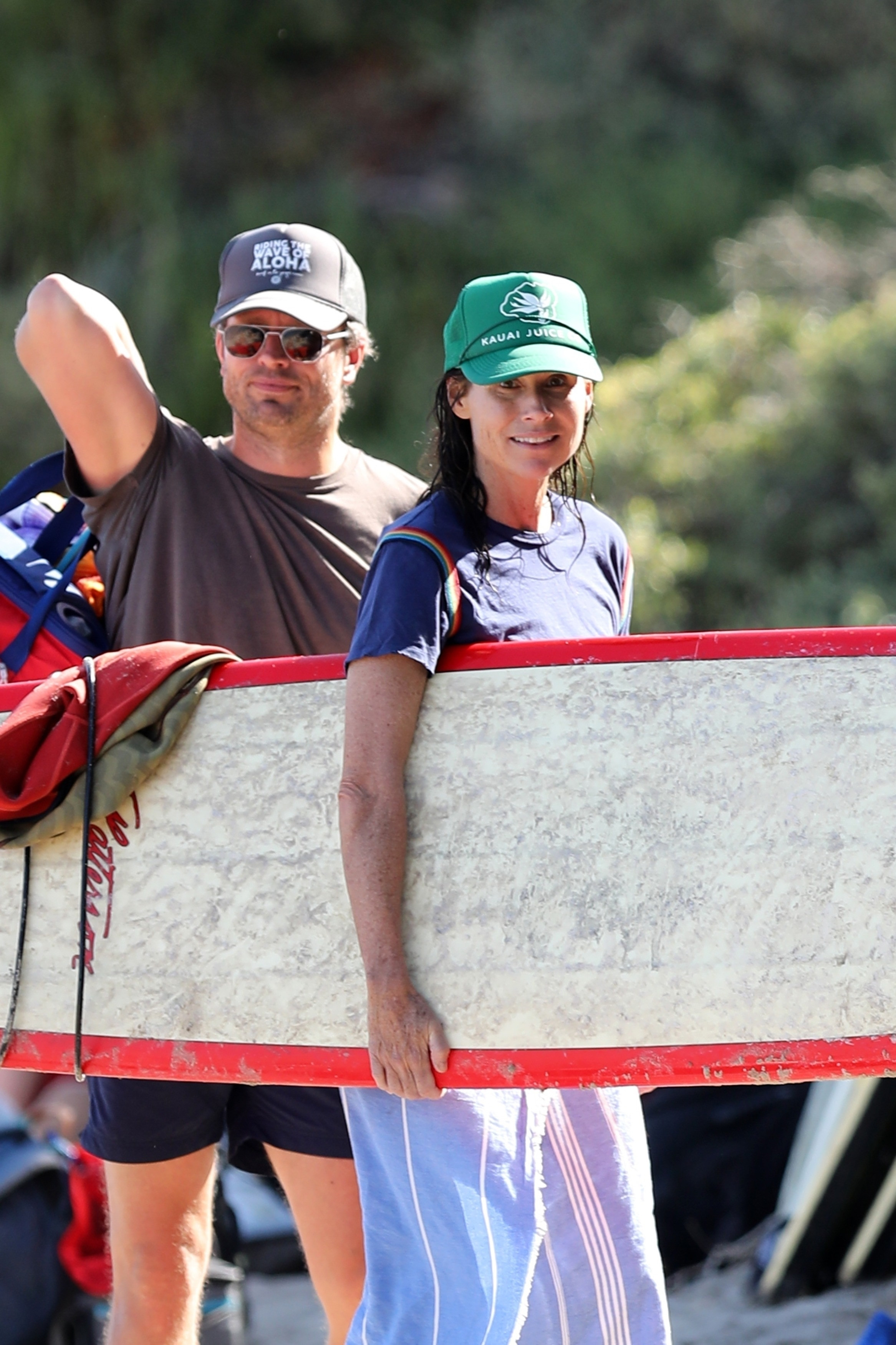 Matthew Perry suffers a wardrobe malfunction and more star snaps